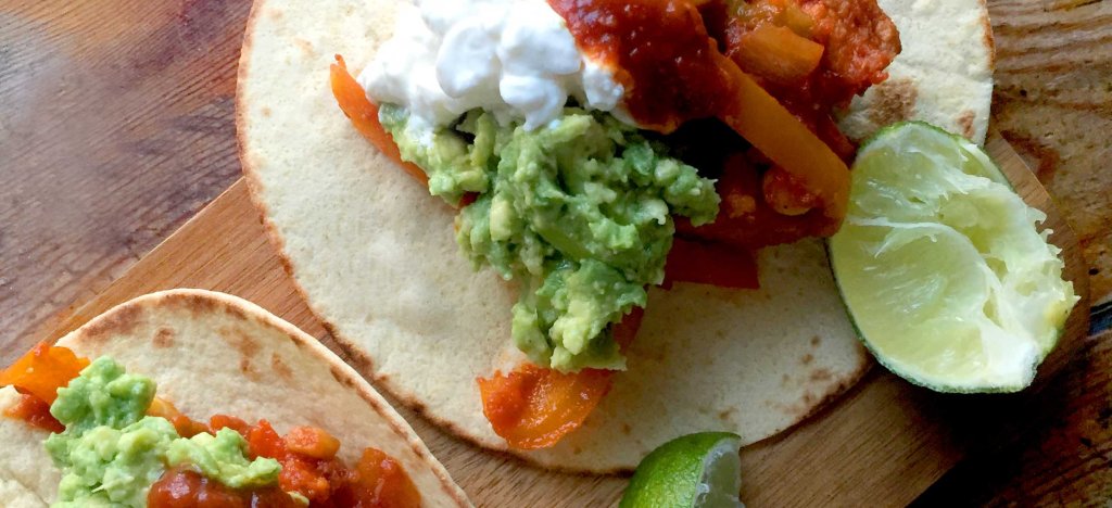 Soft chipotle tacos