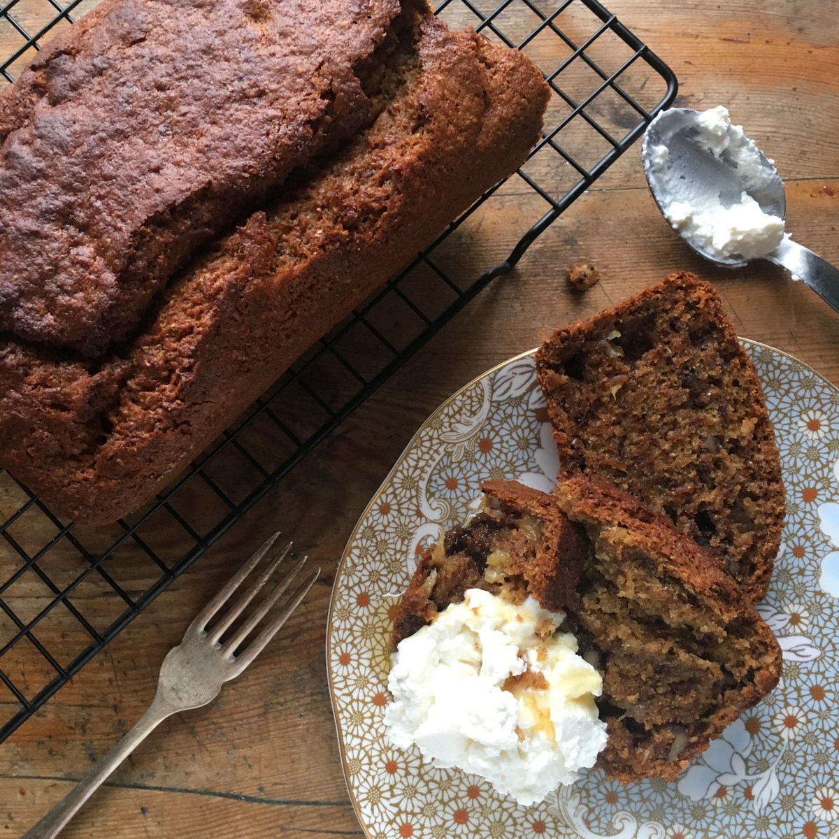 Banana bread with ricotta & honey